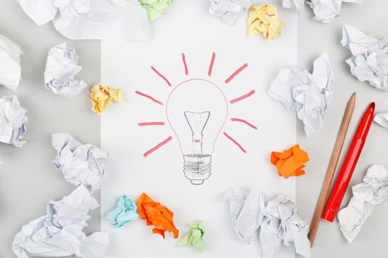 Cómo escribir un resumen en 3 pasos: Consejos y ejemplos