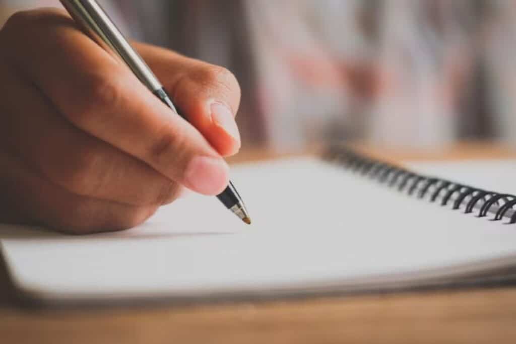 Topic Sentence Guide: Definition, Types & Examples