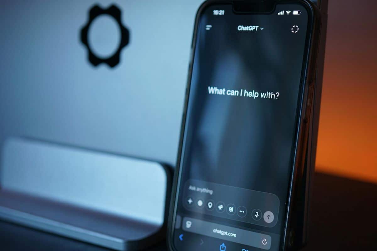 How to Prompt ChatGPT Effectively (+Examples)